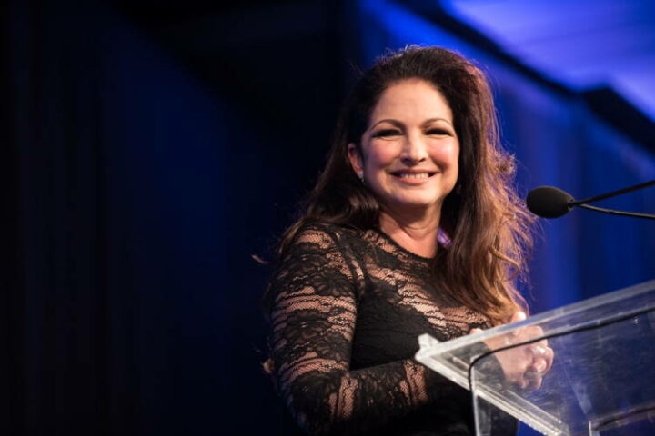 Gloria Estefan, first Latin artist to be inducted into the Songwriters ...