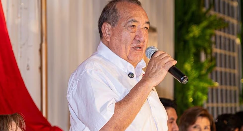 Mario Vizcarra demands the departure of José Jerí after a meeting with ...