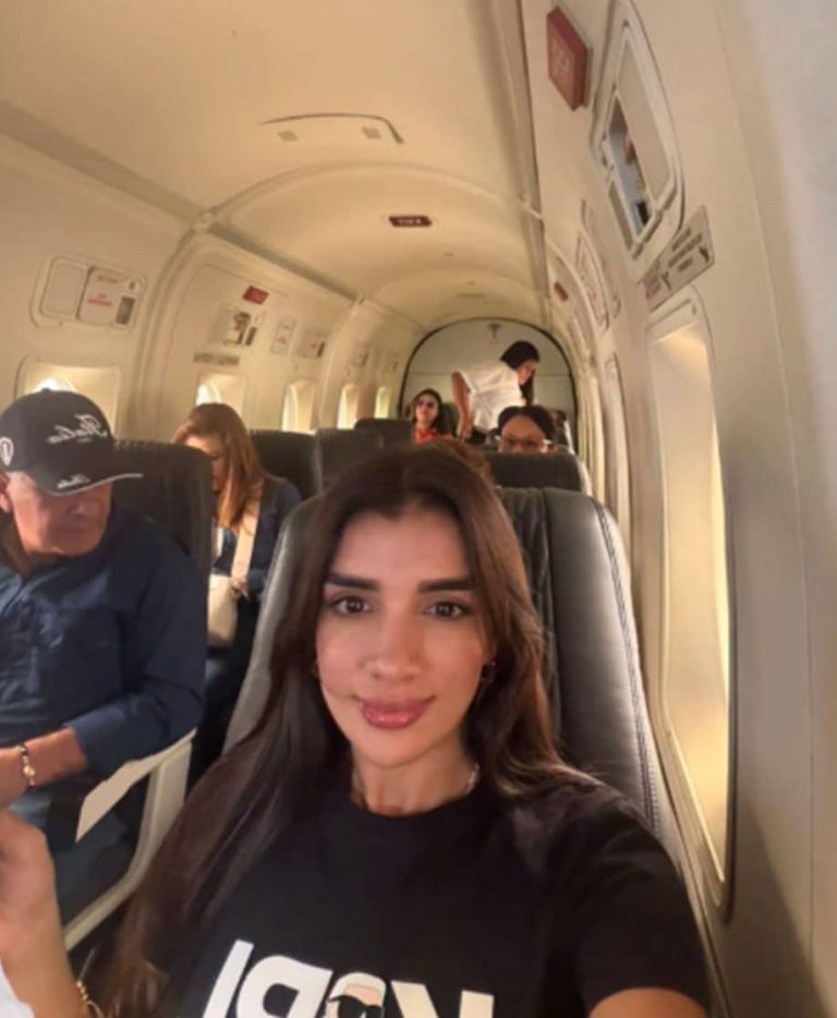 The last photo of Gineth Rincón before the Satena plane crash in Norte ...